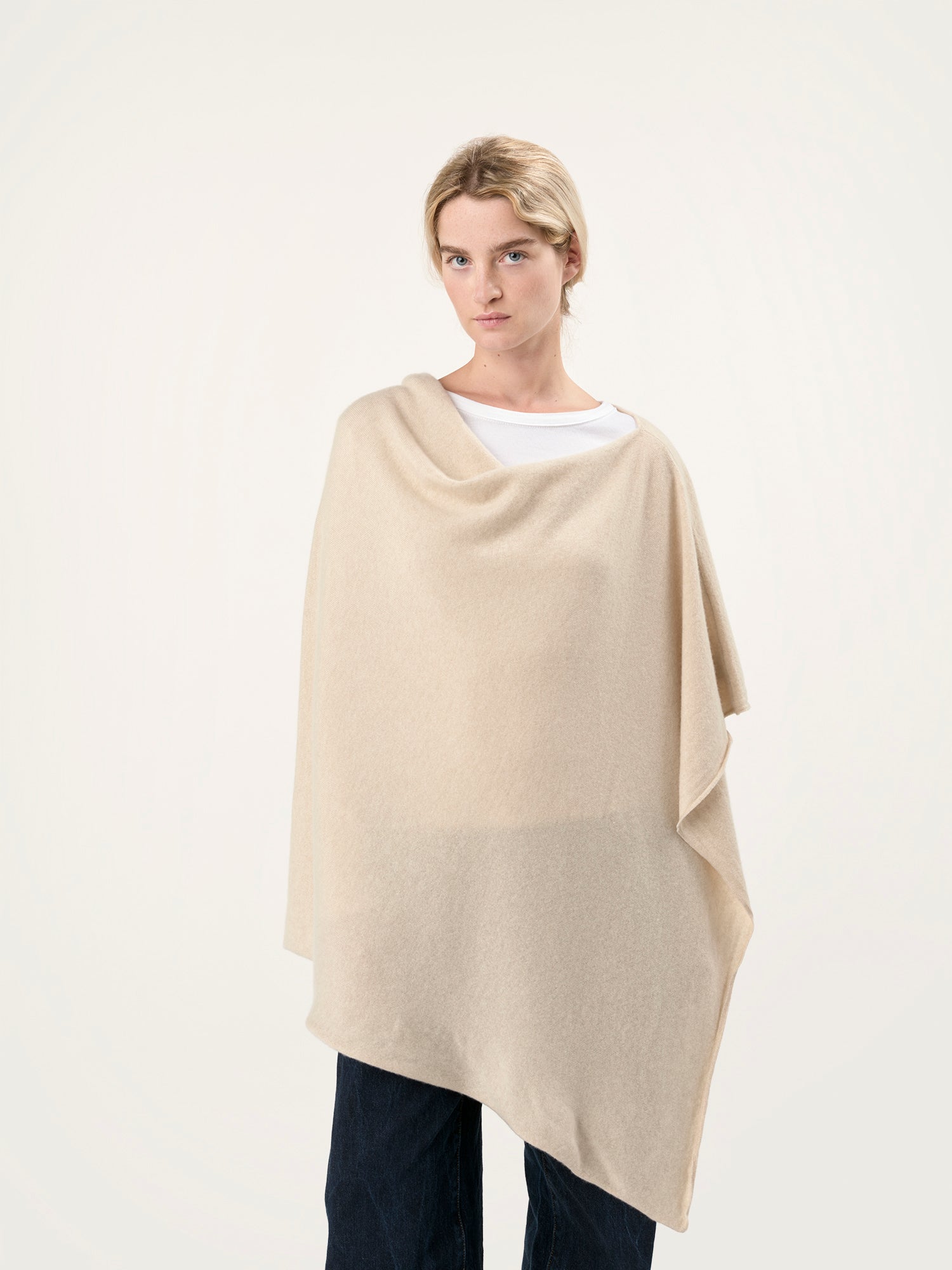 THE CLASSIC PONCHO | OOLITE – crimson-cashmere
